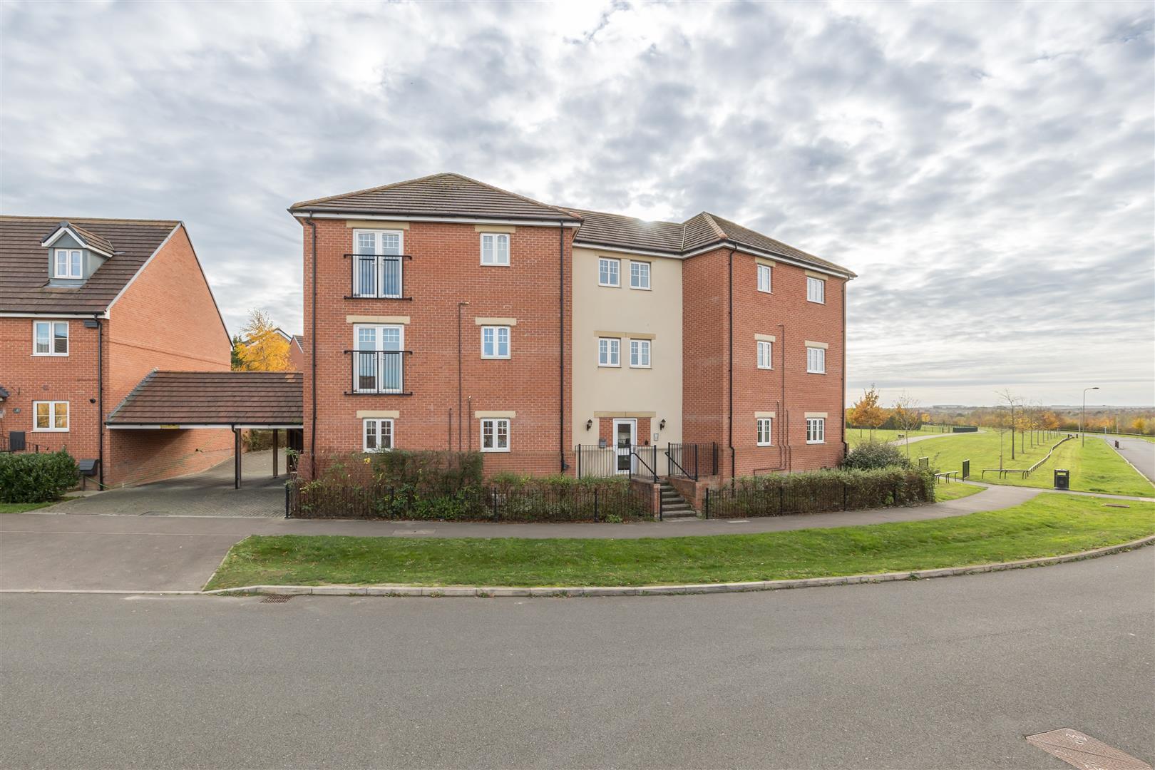 For Sale 2 Bed Apartment